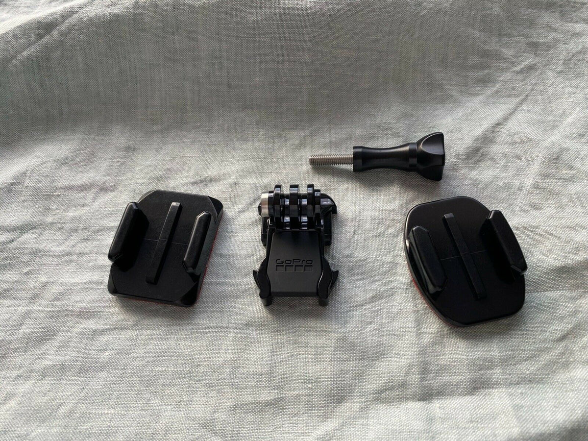 Genuine GoPro Hero Mounting Buckle + Curved & Flat Adhesive Mounts 100 ...